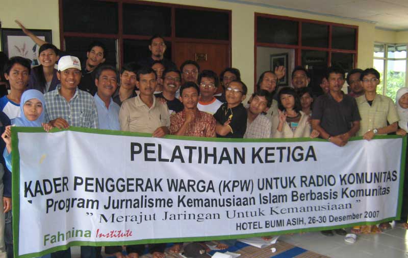 Pentingnya Analisis Sosial dalam Penyusunan Program Acara Radio ...